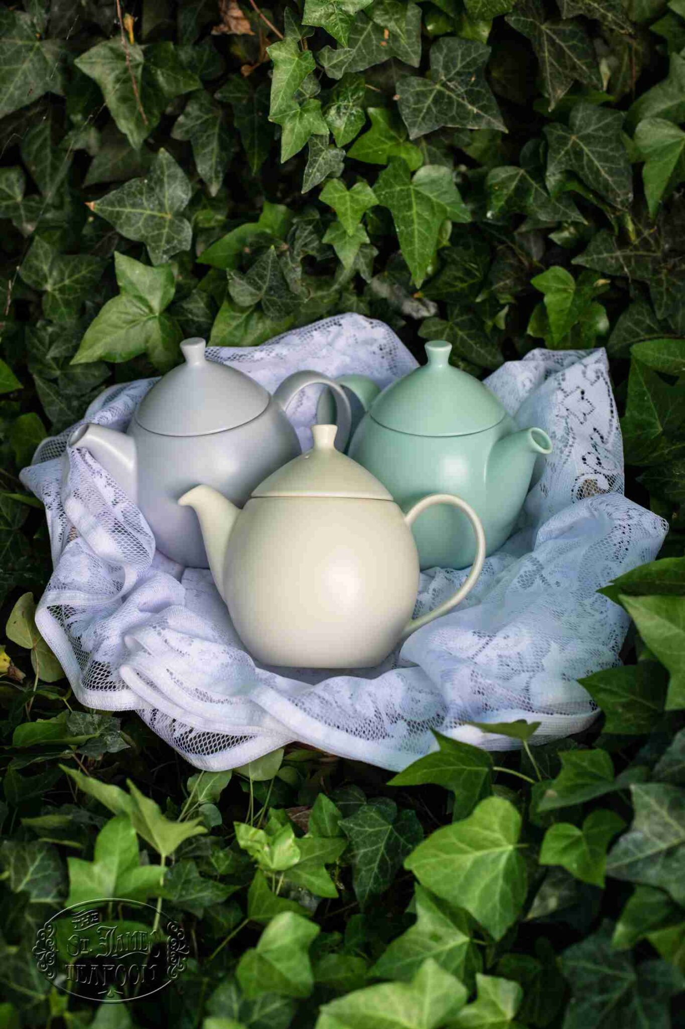 FORLIFE: Dew Teapot with Basket Infuser - St. James SHOP